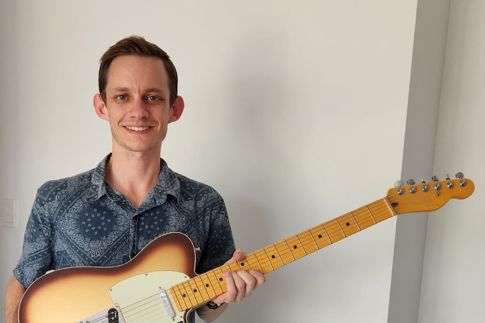 Corey Legge Officially Endorsed By Fender Australia - Kix Country