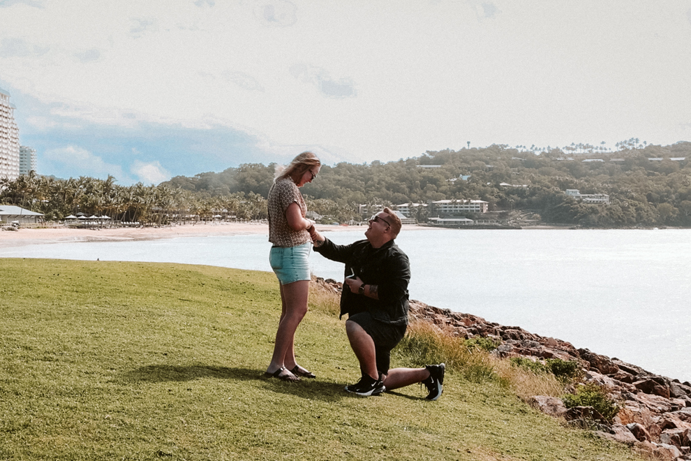 Jake Davey Gets Engaged: ‘She Said YES’ - Kix Country