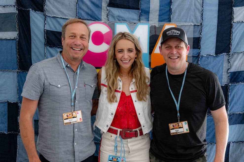 Kaylee Bell Reveals Signing With C3 Management - Kix Country