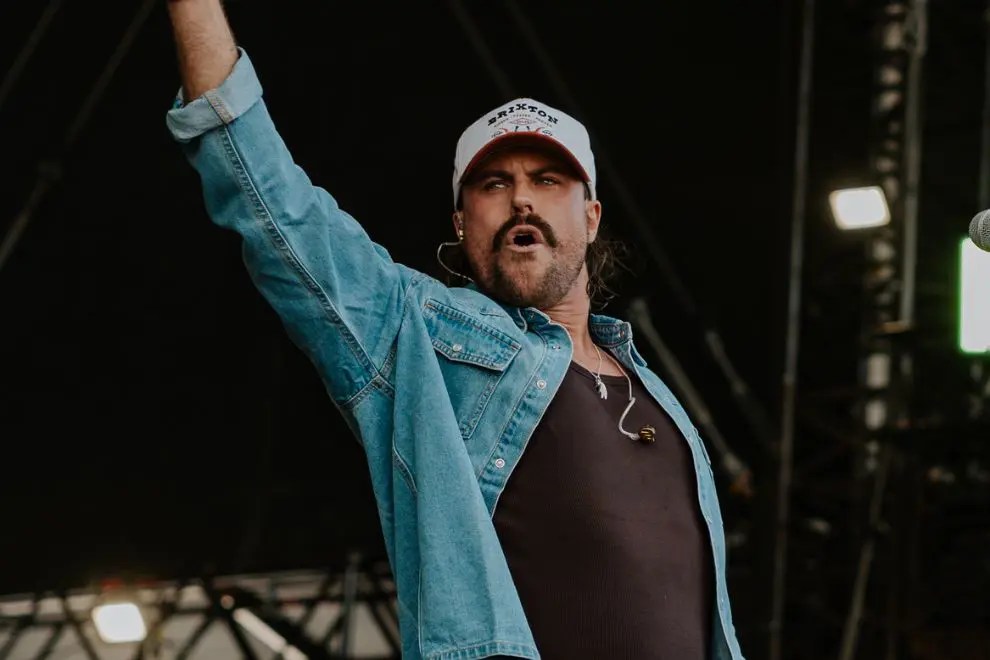 Robbie Mortimer Did Country Music Proud At State Of Origin - Kix Country